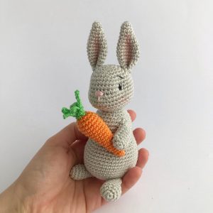 Carrot Bunny Amigurumi Free Crochet Pattern – Amigurumi